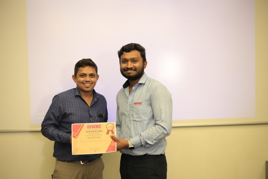 Work Environment - Divine Engineering Services Pvt Ltd